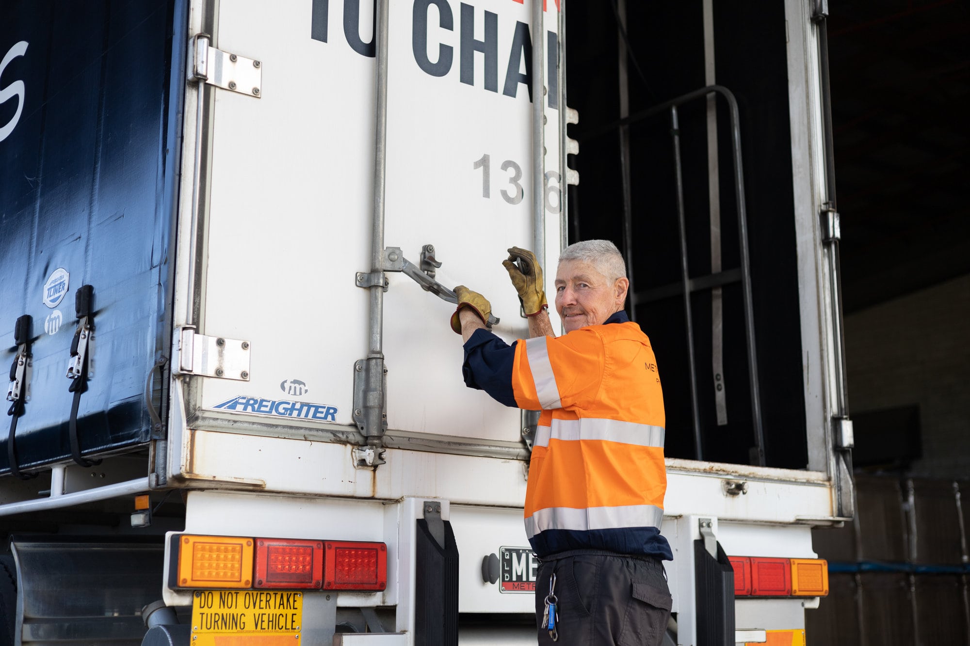 About Us - Metro Express Transport Group