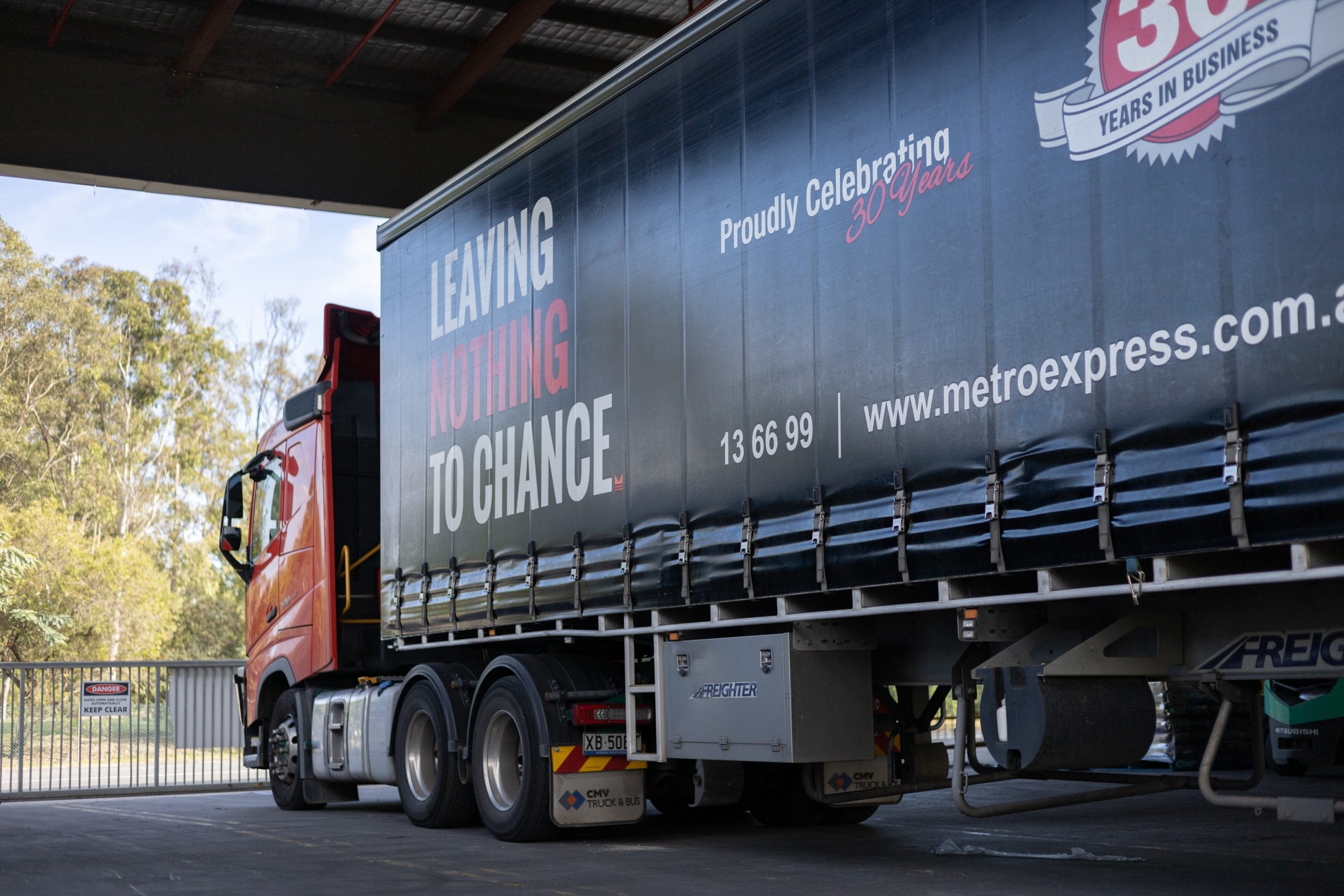 Contact - Metro Express Transport Group